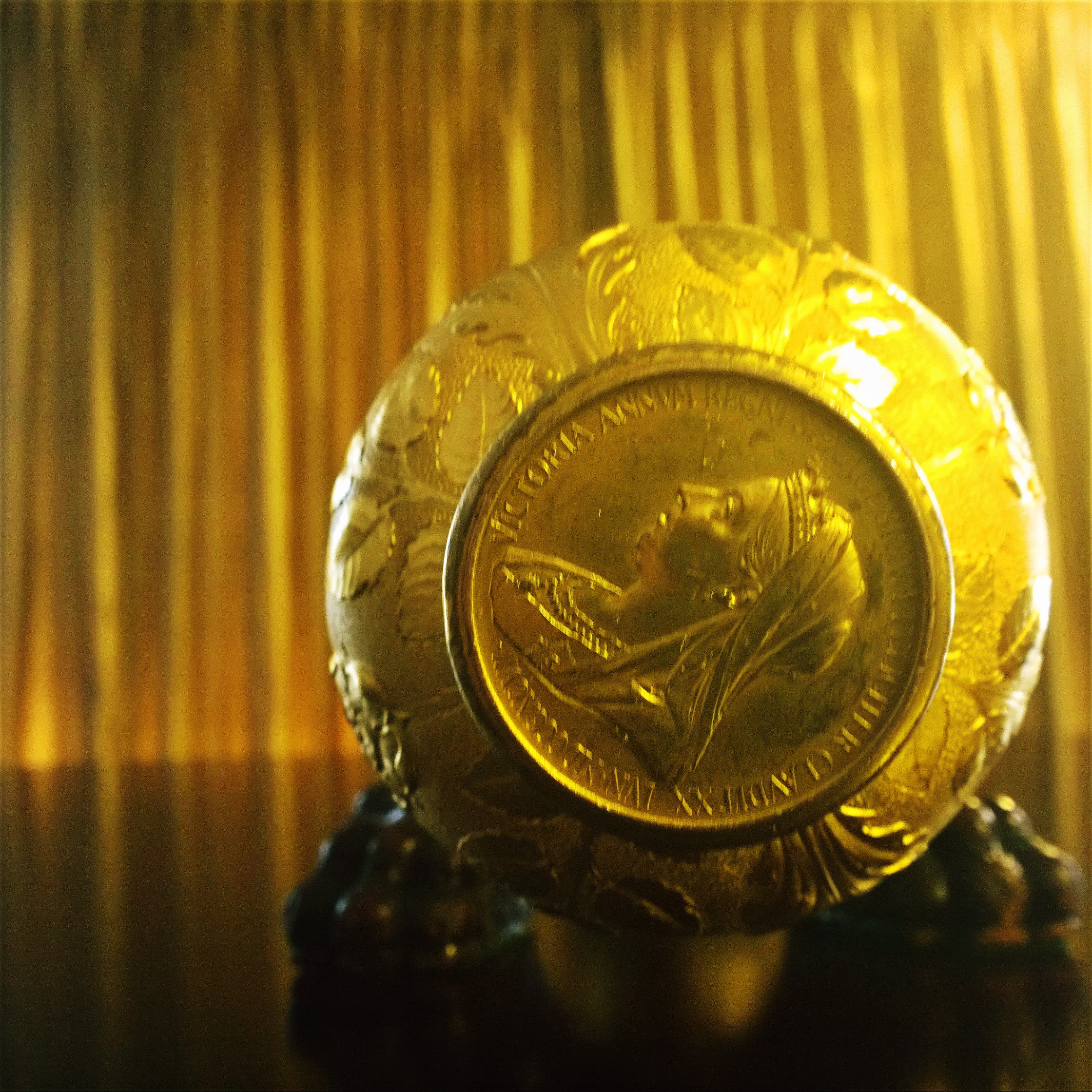 The Gifts of a Gentleman, Sir John Woodhead | Earthworm Express